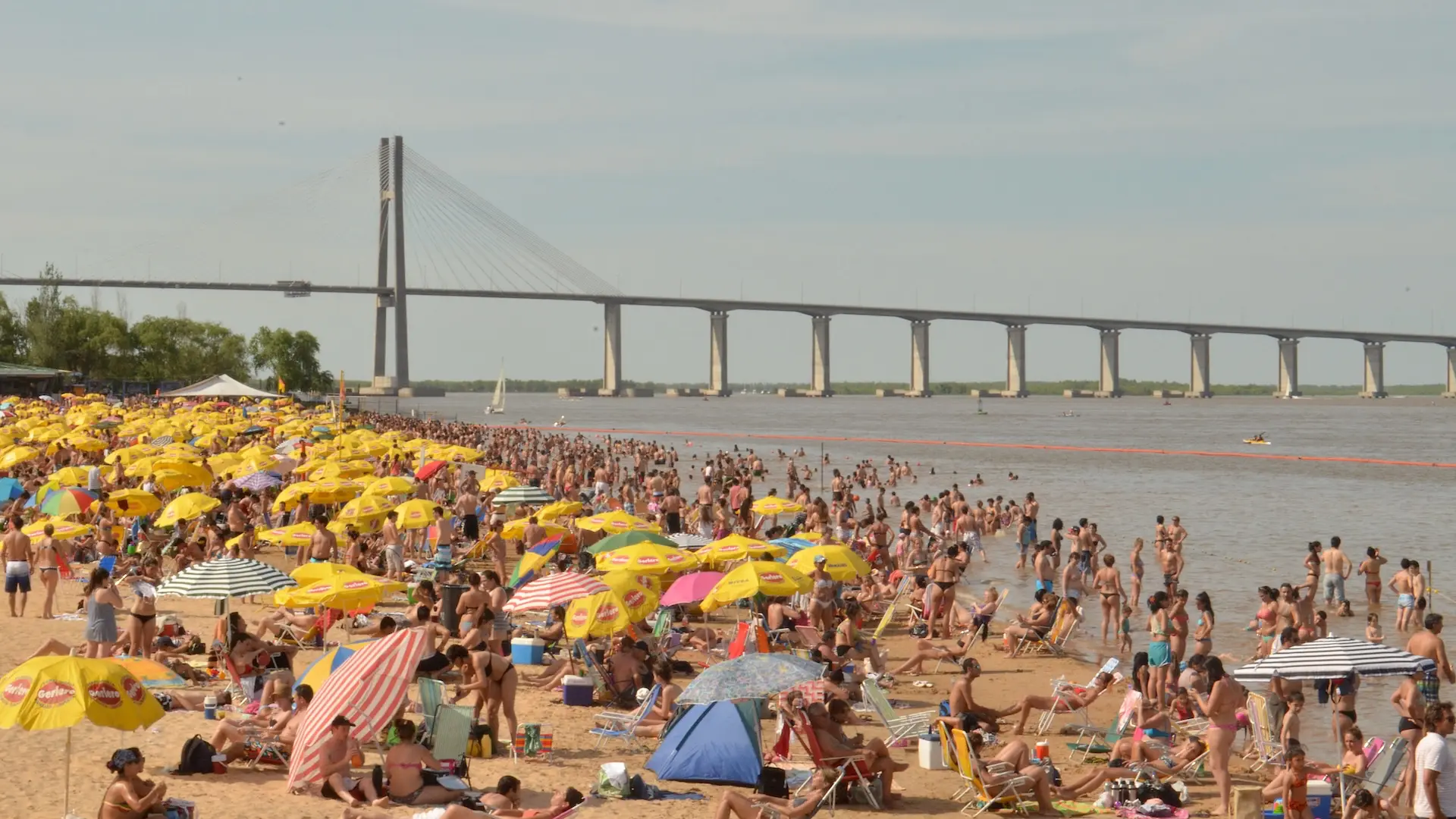 Más de 80.000 turistas visitaron Rosario durante la primera quincena de ...